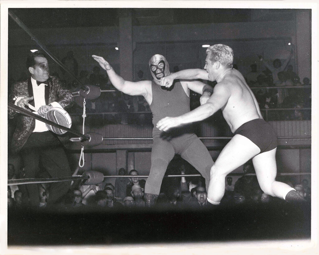 Les Thatcher Gallery – Les’ Wrestling Days – The Brian Pillman Memorial ...